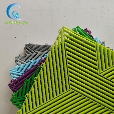 Cina Piastre per garage ad incastro da 1,2 libbre con motivo cubico 3D impermeabili in vendita