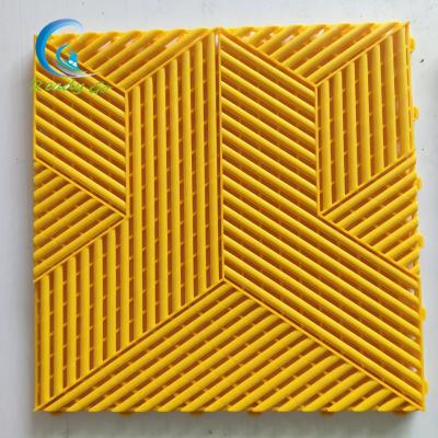 Cina Piastre per garage ad incastro cubiche 3D con capacità di carico di 25 e portata fino a 15 tonnellate per metro quadro in vendita