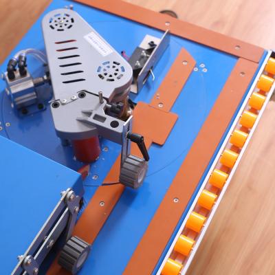 Cina la piccola sbavatrice della fascia di bordo 1600kw diritto ha curvato il bordo Bander del manuale degli strati in vendita