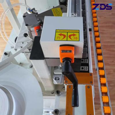 Cina Linea retta trecciatrice del bordo di falegnameria per il cartone di fibra medio di densità in vendita