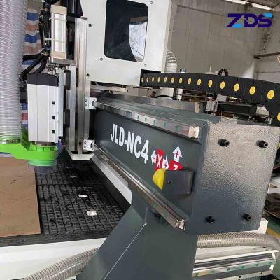 China Auto máquina do router do CNC do cambiador da ferramenta à venda