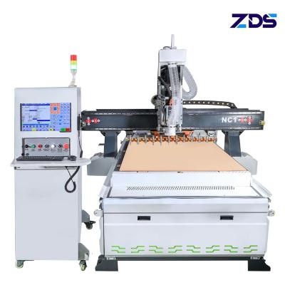 China Auto máquina do router do CNC do cambiador da ferramenta à venda