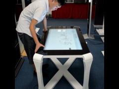 Stable Touch Screen Monitor Kiosk 43 Inch Interactive Kiosk Screen