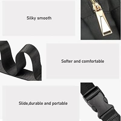 Cina Modo casuale Fanny Pack Adjustable Belt Bag per il viaggio di allenamento di aria aperta in vendita