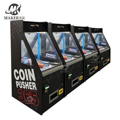 Cina Amusement Wooden Arcade Coin Pusher Machines For Mall in vendita