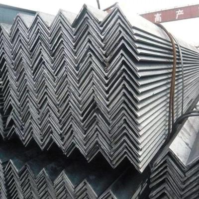 Cina I profili del acciaio al carbonio del ferro hanno perforato l'angolo Antivari galvanizzato immerso caldo in vendita