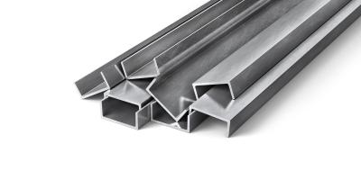 Cina Manica a forma di U laminato a caldo di profili di acciaio inossidabile 410 430 ss in vendita