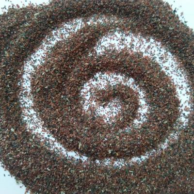 China stainless steel surface sand blasting abrasive sand Garnet sand 20-40 30-60 mesh grain garnet sand gritz for sale