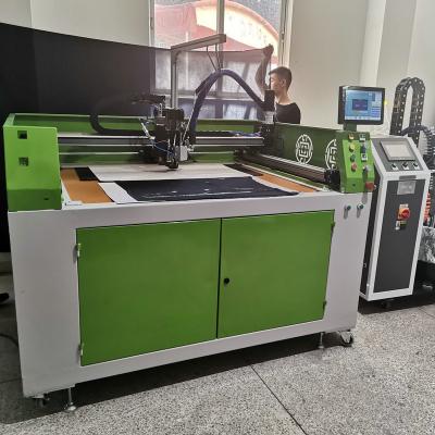 Cina Colata calda ad alta velocità di Jelly Glue Dispensing Machine Silicone della biancheria intima in vendita