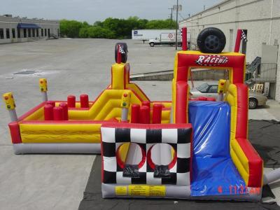 China parque combinado de salto inflável do jogo da corrediça do curso de obstáculo do castelo do leão-de-chácara do PVC de 0.55mm à venda