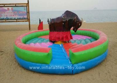 Cina Giochi gonfiabili di sport del parco di divertimenti, toro meccanico di sport gonfiabile in vendita