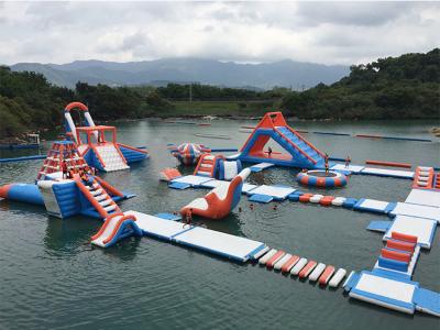 China Parque de flutuação comercial da água do PVC do grande parque inflável resistente UV 0.9mm da água for sale