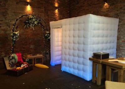 China Romantic Inflatable Photo Booth LED Light 2.4m Color Changed With Blower for sale