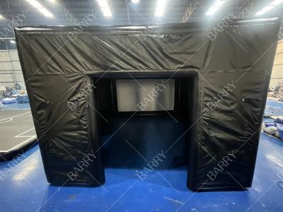 China Portable Inflatable Outdoor Golf Simulator Enclosure With Hitting Screen for sale