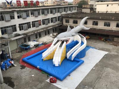 中国 屋外の移動式鮫のCommecialの巨大で膨脹可能なプール/水公園装置 販売のため