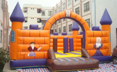 China Castillo animoso inflable que sorprende comercial, parque de atracciones inflable en venta