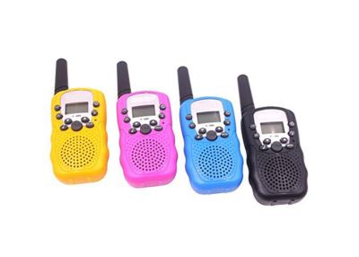 China 0.5W 10 Call Tones Long Range Walkie Talkies Lovely Color With A Back Clip for sale