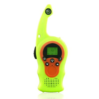 China 22 Channel 0.5w 5KM VOX Hands Free Walkie Talkie With Torch for sale