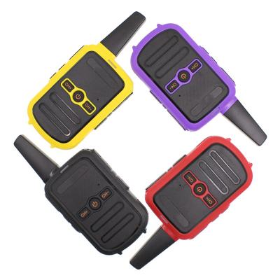 중국 VOX 기능과 ABS 2W 포켓용 차일드렌스 워키 토키 3-5KM 장거리 판매용