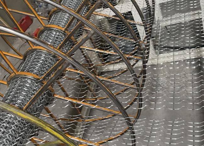 Hot Dipped Galvanized Reinforced Wire Mesh in production