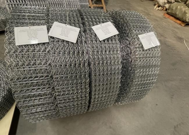 Galvanized Reinforced Wire Mesh installation