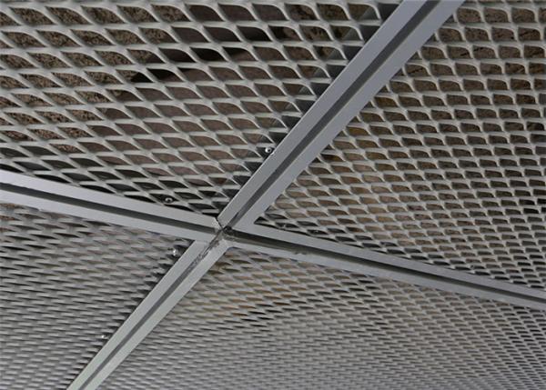 Black color Corrosion Resistant Hexagonal Expanded Metal Sheet For Industrial Use