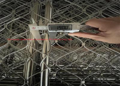 Cina Ss316 Rete di sicurezza di elicottero Spessore 1,6 mm 19 mm Diametro Forma speciale in vendita