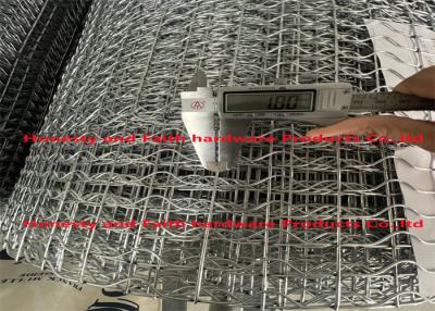 China 1Diámetro de alambre de.8 mm de alta resistencia a la tracción galvanizado de refuerzo malla soldada para petróleo y gas en venta