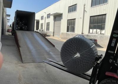 China 2Rolls/Bundle Hot dipped Galvanized Offshore pipeline reinforcement mesh for Chemical Processing Pipeline for sale