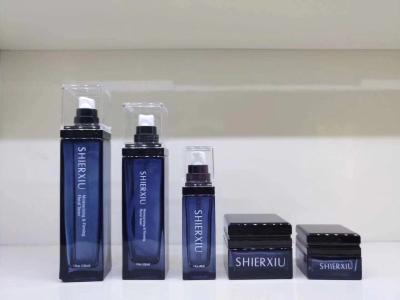 Cina I barattoli crema cosmetici di vetro /Lotion imbottiglia Eco Skincare amichevole e trucco che imballano l'OEM in vendita