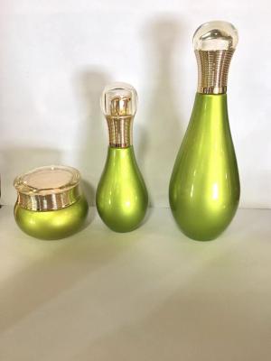 Cina I contenitori/la lozione cosmetici di vetro a forma di scodella cura di pelle imbottiglia l'imballaggio/bottiglie della pompa in vendita