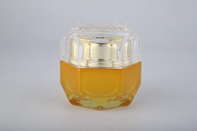 SGS 30g 50g Skincareのプラスチック帽子によってカスタマイズされるロゴおよび色の包装のクリームの瓶