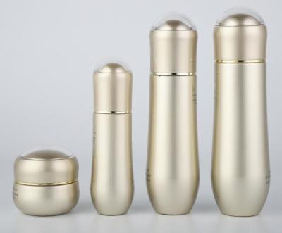 Cina Il cosmetico di vetro di plastica di timbratura caldo del cappuccio 100ml 120ml imbottiglia i barattoli d'imballaggio della crema di Skincare in vendita