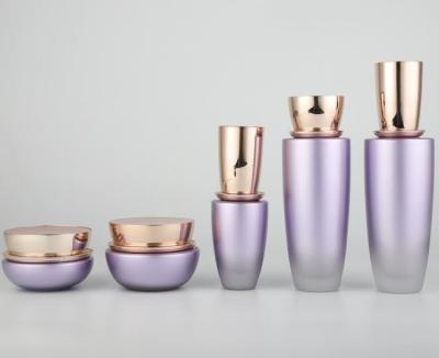 Kosmetische Verpakking met de Metaalflessen van het Glascosmeitc van GLB 130ml Skincare Verpakkende