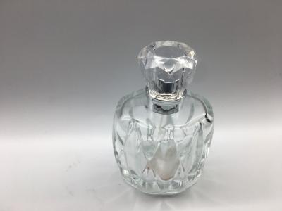 China Surlyn Cap Clear Glass Perfume Bottle Electroplating For Aromatherapy for sale
