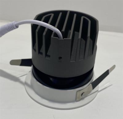 Cina 15 semiconduttore interno dei riflettori 3500K 12W di profilato leggero 24deg LED in vendita