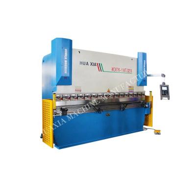 Cina CNC Electro-Hydraulic Press Brake Bending Machine Hot Selling HUAXIA in vendita