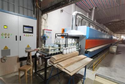 China Natural Gas Heating Roller Kiln with Customized Max Temperature and Loading Pattern for sale