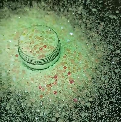China Earth Day Assorted Animal Shapes Confetti in Non-toxic Luminous Glitter Powder with Chunky Mixes for sale