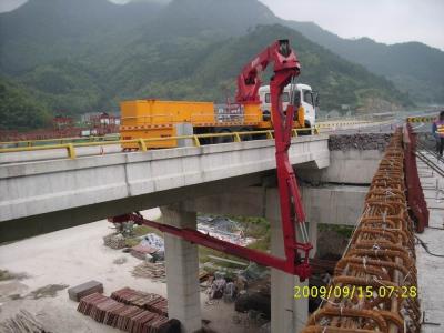 Cina Consumo di olio basso 16m sotto le piattaforme di Access del ponte/il camion Dongfeng 6×4 Snooper del ponte in vendita