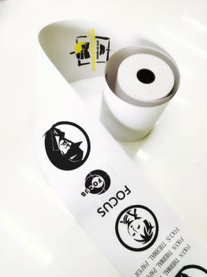 China Rolo de papel de rótulo térmico de camada única para impressoras térmicas nas indústrias de logística de retalho e de saúde for sale
