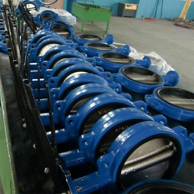 China Lugged Ductile Iron DI CI GGG40 EPDM/PTFE Center Lined Body LINED BUTTERFLY VALVE Gear for sale