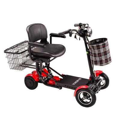 Cina 4 Wheel Ultra Lightweight Folding Scooter For Adults Electric Scooter in vendita