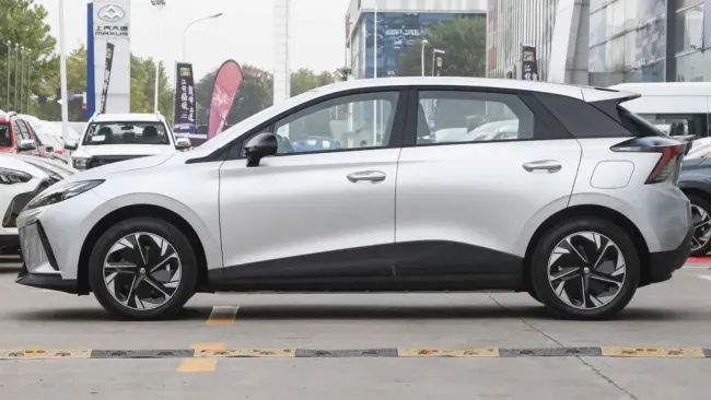 Mg4 EV 2023 Overseas Champion Edition