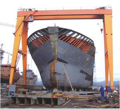 China Top 10 Boat lifting Crane Mobile Container Gantry Crane for Sale for sale
