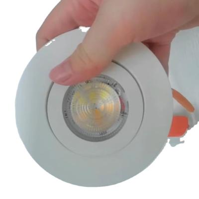 中国 ホーム オフィス 5W 360D ビームアングル 80 Ra CRI と スリーク LED デザインの LED 下部ライト 販売のため