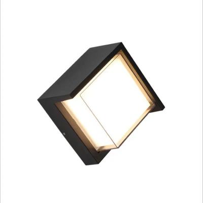 Cina 15W Modern LED Wall Light per l'illuminazione e la progettazione dei circuiti 15000 ore di durata in vendita