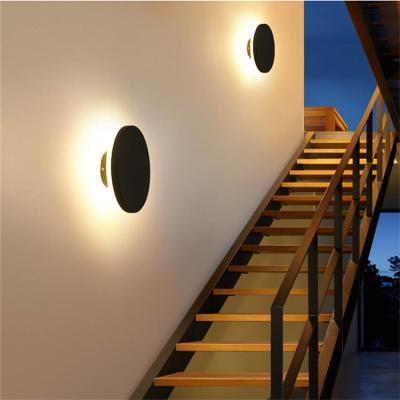 Cina 90lm/w Lampada Efficienza luminosa Lampada di soffitto a LED moderna per corridoio del corridoio delle scale in vendita