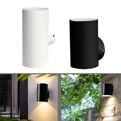Cina Difusore in policarbonato 9w 18w Lampada da parete per corridoio da giardino esterno in vendita