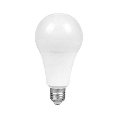 Cina Alta luminosità A60 A70 LED Una lampadina con 80 Ra e 3000K/4000K/6500K temperatura del colore in vendita